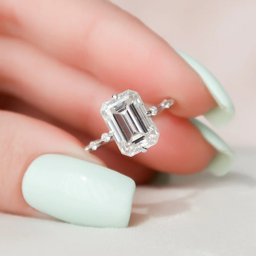 5 Carat Emerald Cut Moissanite Diamond Ring, Emerald Cut Side Stone ...