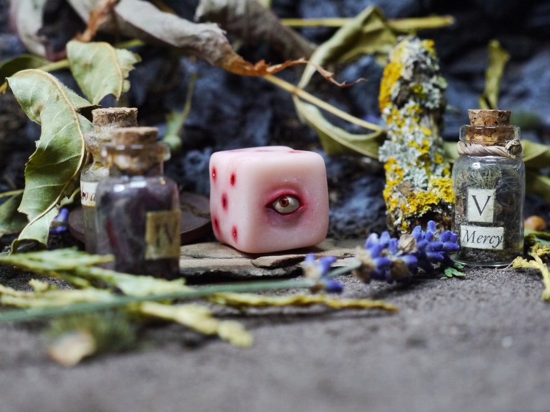Handmade Cursed Eye Dice Fresh Meat Variant - Etsy