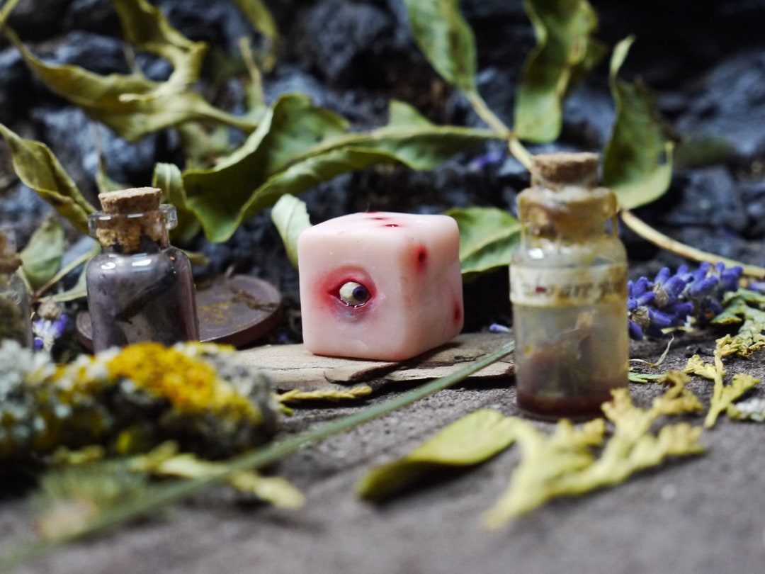Handmade Cursed Eye Dice Fresh Meat Variant - Etsy