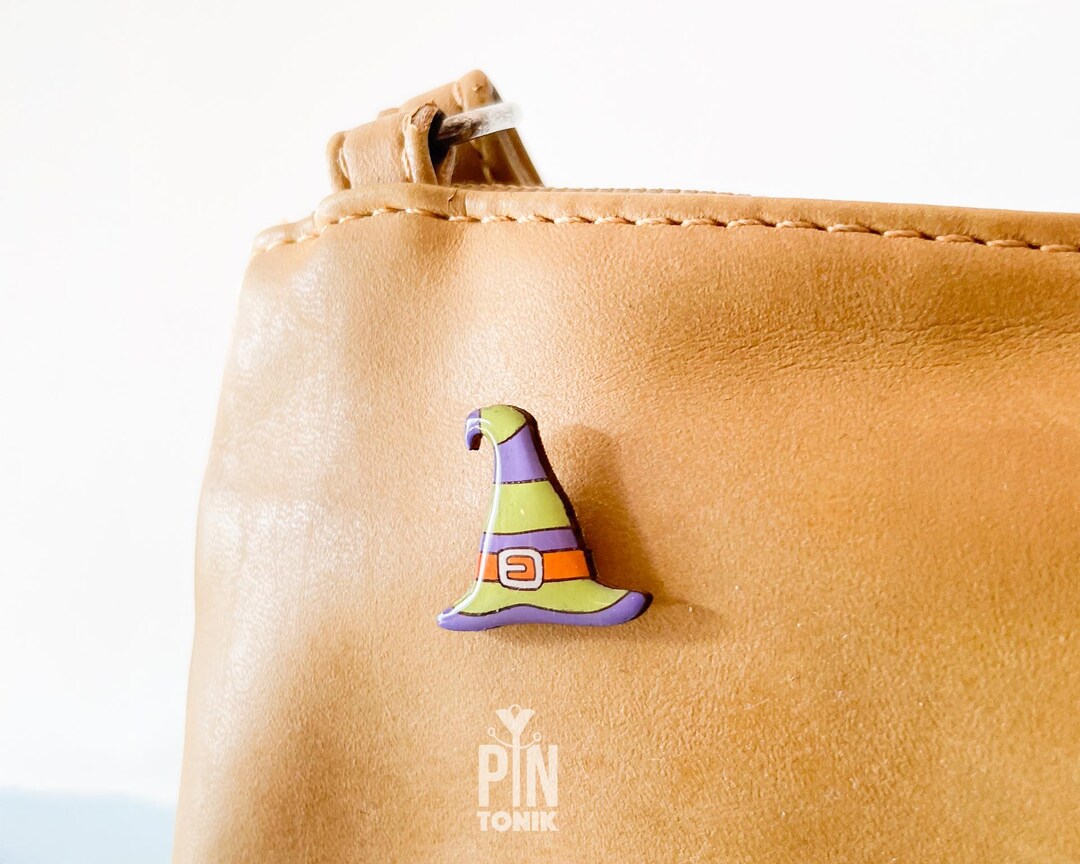 Witch Hat Pin - Witchcore Magical Brooch for Jacket or Bag - Etsy