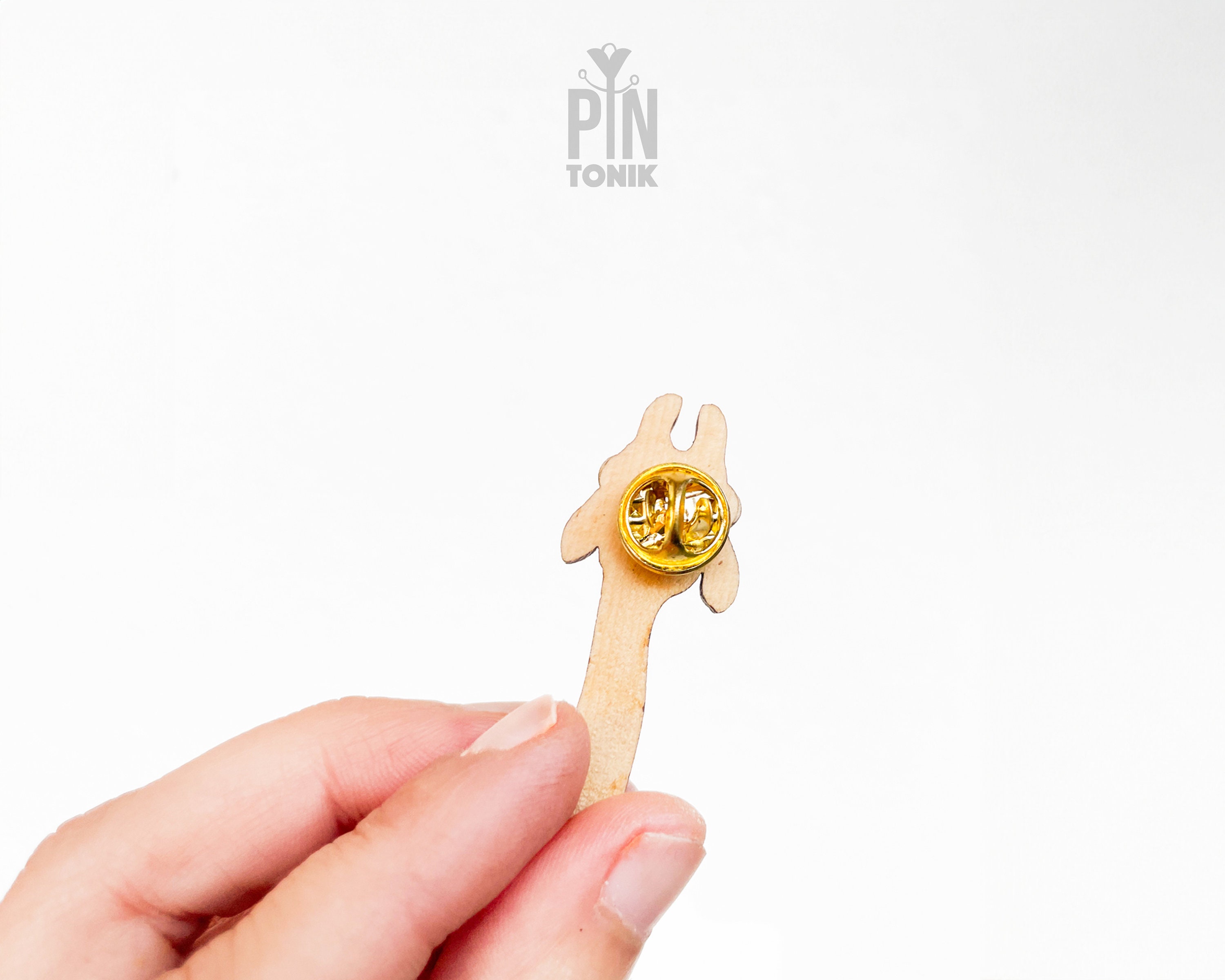 Funny Giraffe Lapel Pin - Quirky Animal Jewelry - Pins for Bags - Etsy