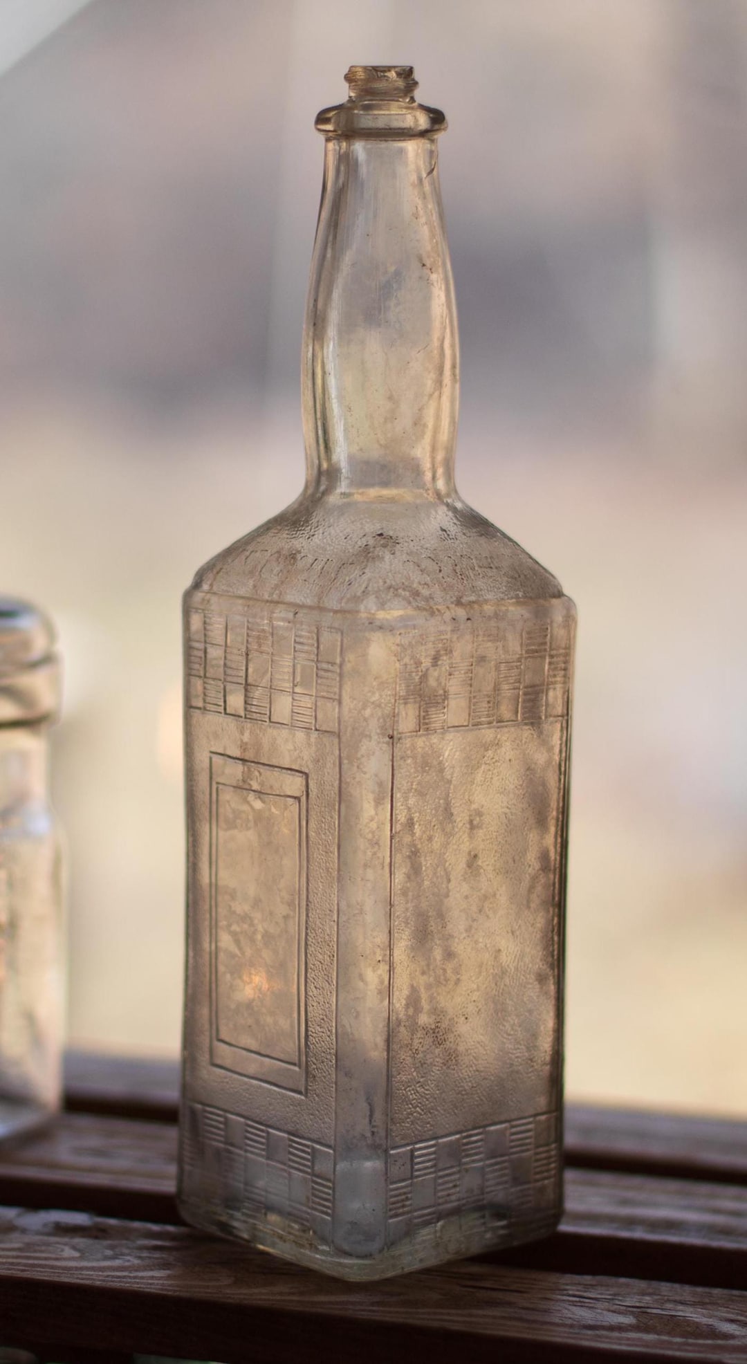 Vintage “ Lucky Tiger” Hair Tonic Bottle With Embossed Checkered Design ...