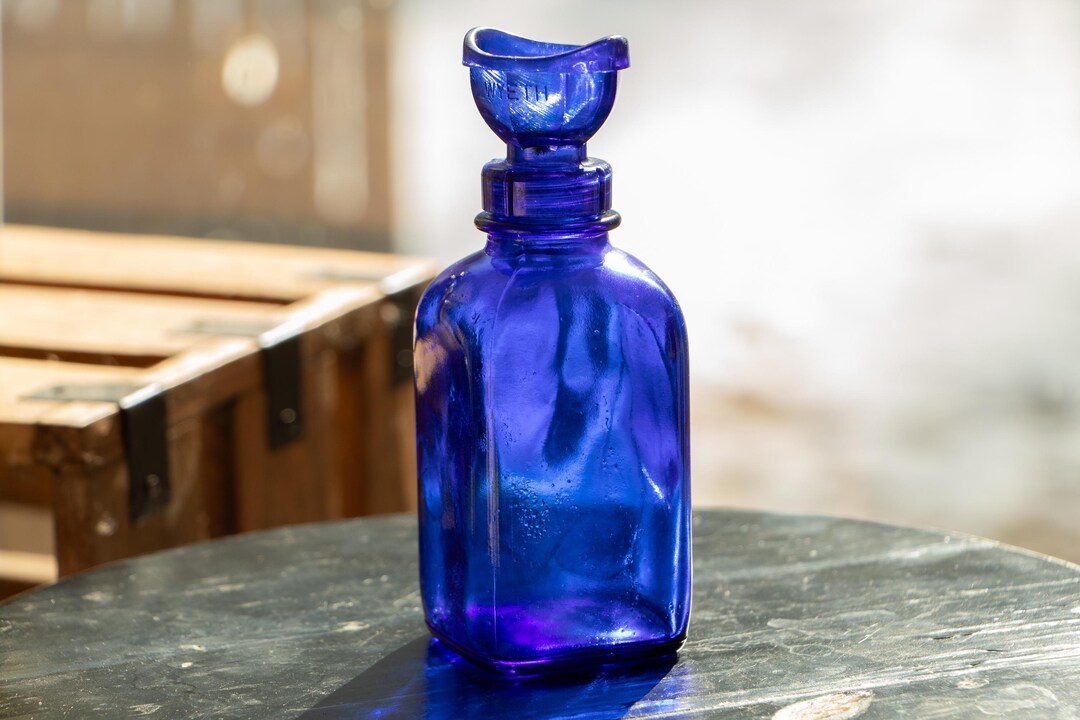 Vintage “wyeth” Eye Wash (collyrium) Cobalt Blue Glass Bottle With ...