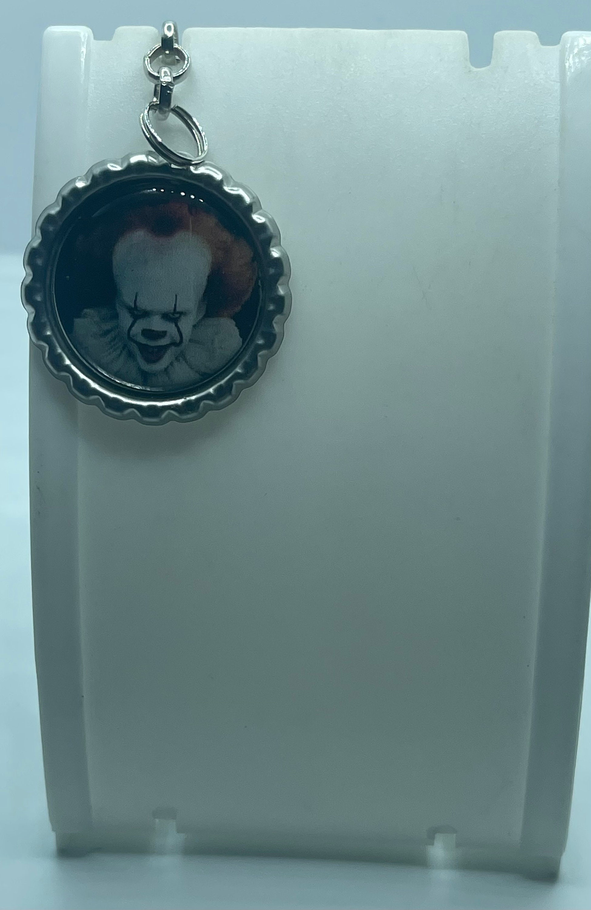 Pennywise the Clown Horror Movie Keychain Key Chain - Etsy