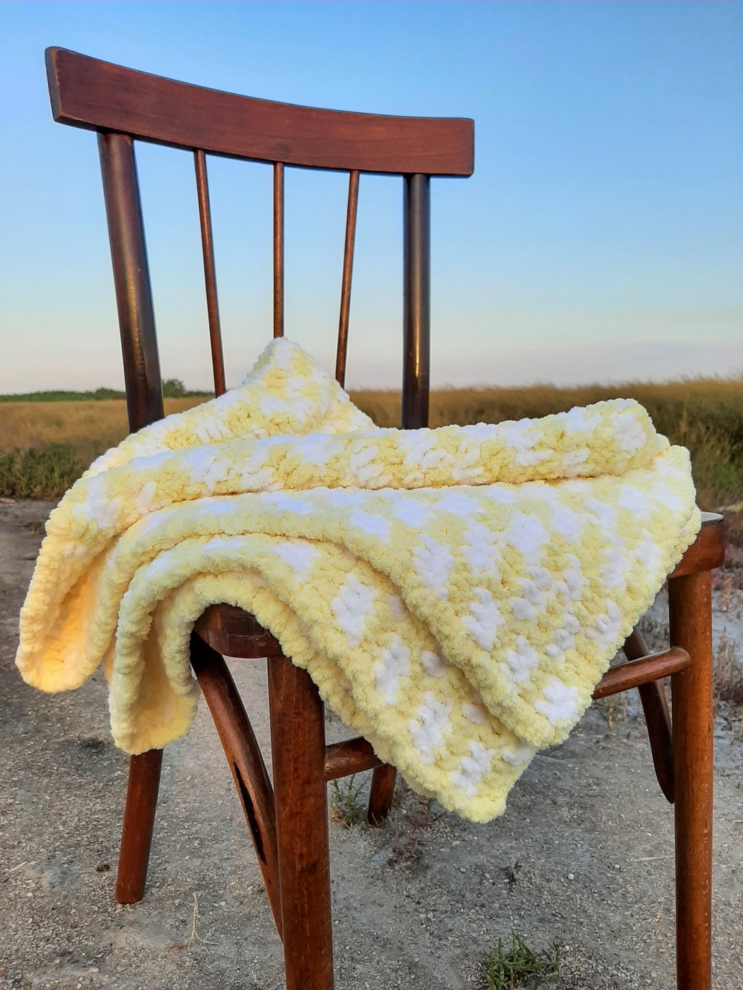 Soft Yellow Baby Blanket Pattern. Checkered Baby Blanket Soft Crochet ...