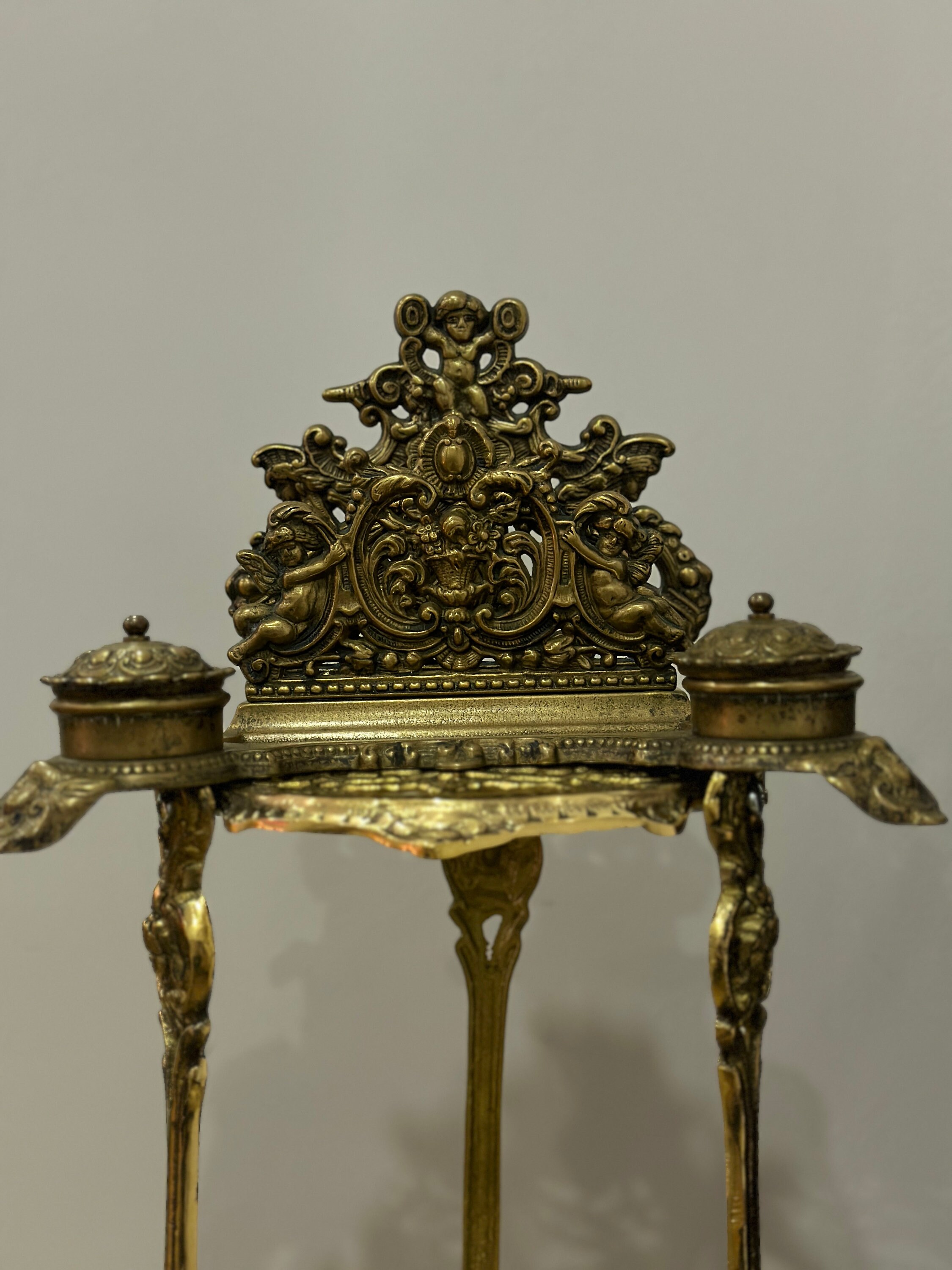 Grand Bronze Napkin Holder Set: the Splendor of Lavish Tables - Etsy