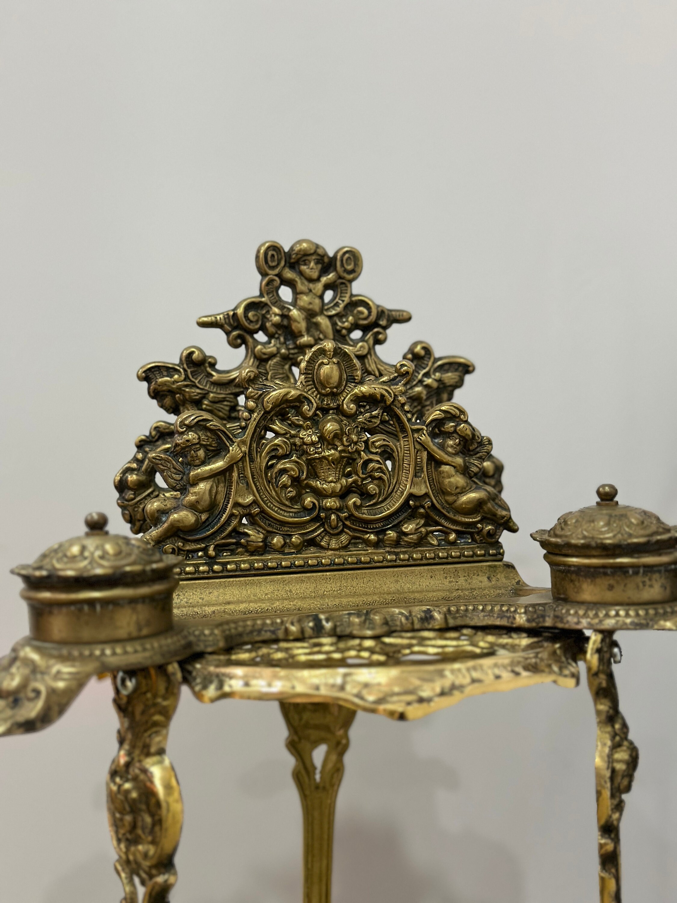 Grand Bronze Napkin Holder Set: the Splendor of Lavish Tables - Etsy