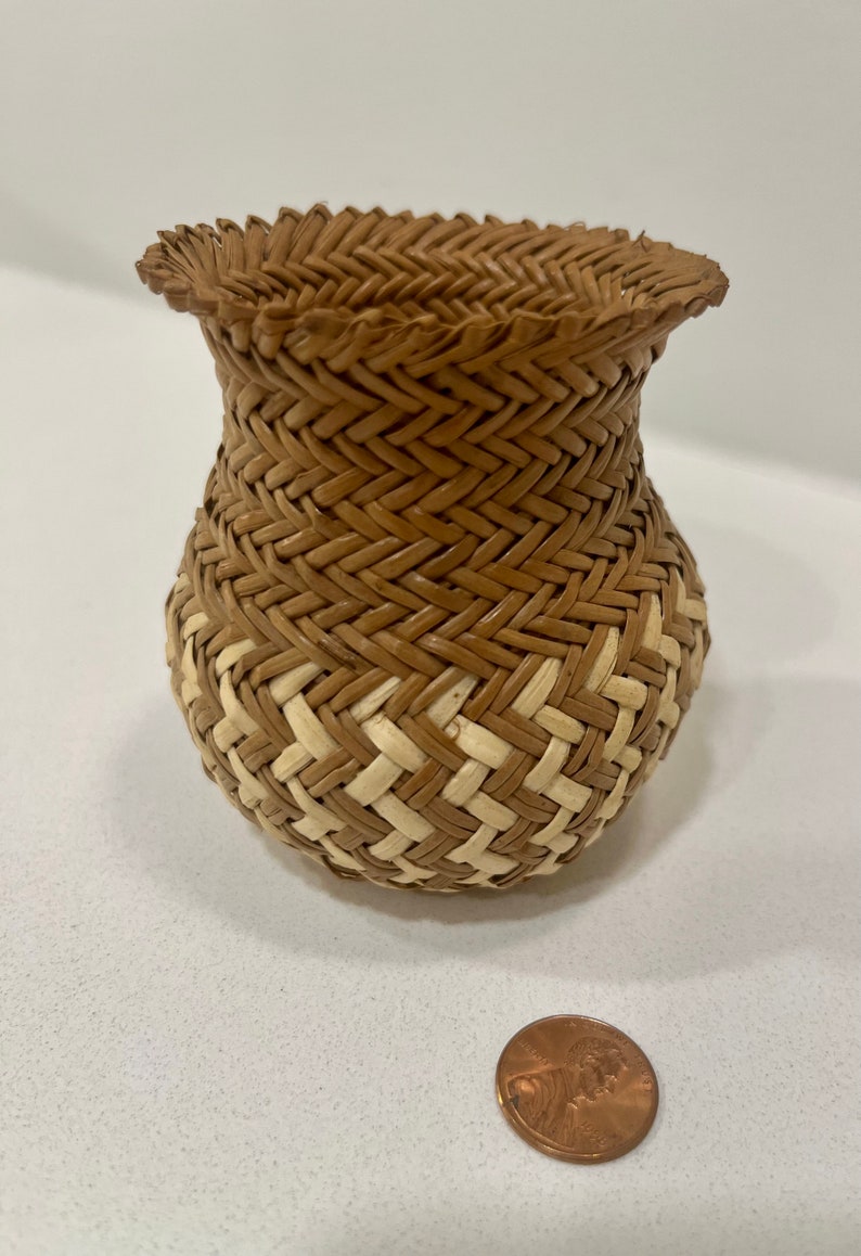Tarahumara Handwoven Pine Needle and Yucca Basket Vintage - Etsy