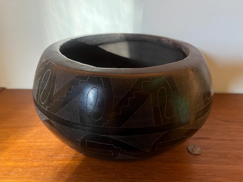 Tonala Vintage Mexican Barro Negro Sgraffito Ceramic Bowl / Planter ...