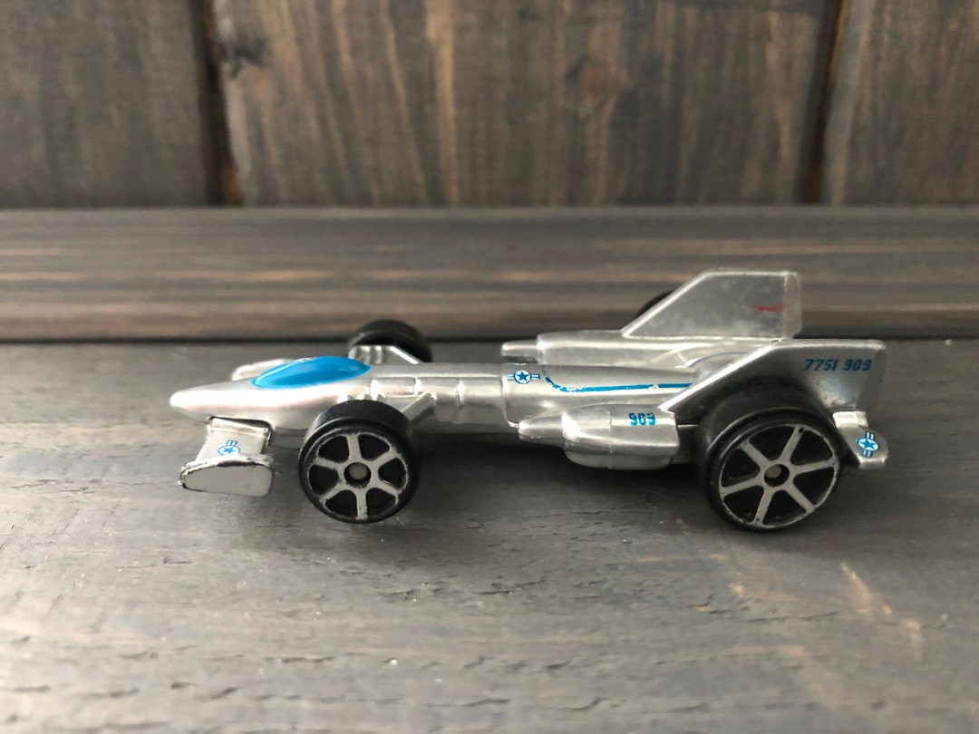 Darkbird Silver Maisto Fresh Metal 100 Collection Die Cast 1:64 ...