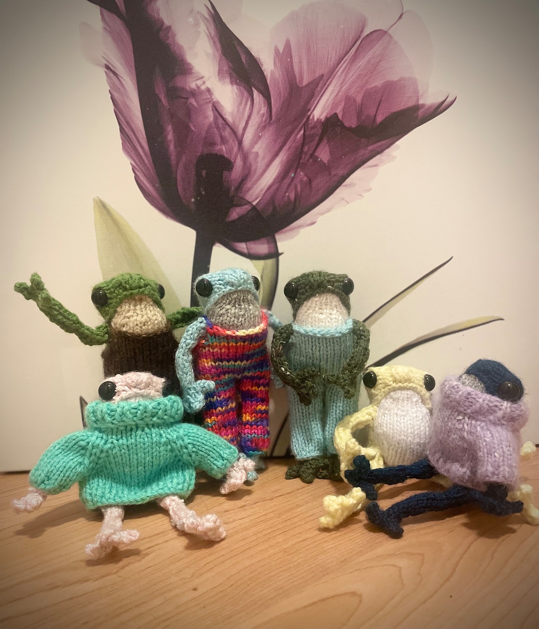 Custom Knitted Frogs - Etsy