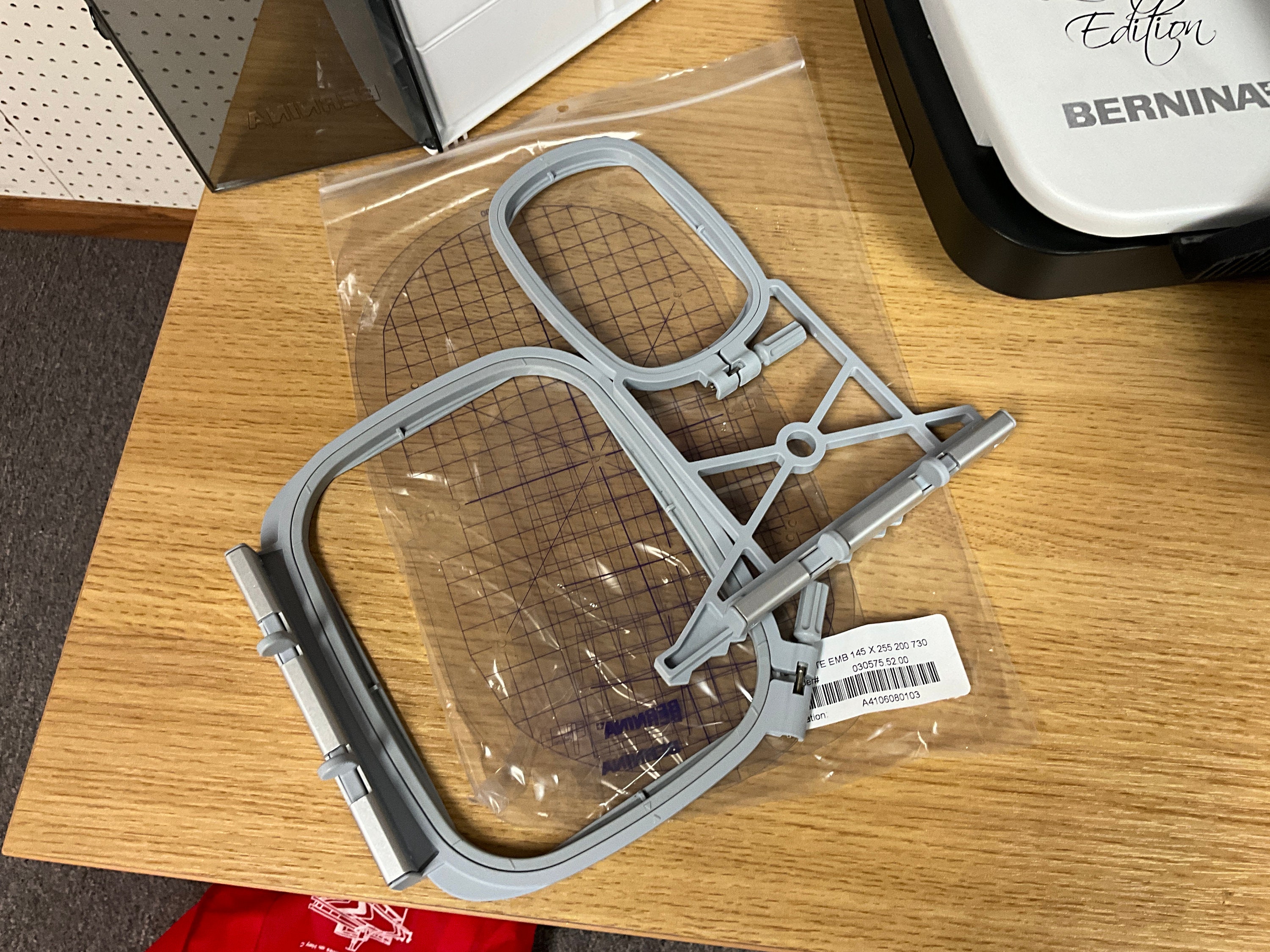 Bernina 830 Sewing/quilting/embroidery Machine With BSR Stitch ...