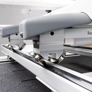 Grace Q'nique 19X Longarm Quilting Machine With 8ft Evolution Elite ...