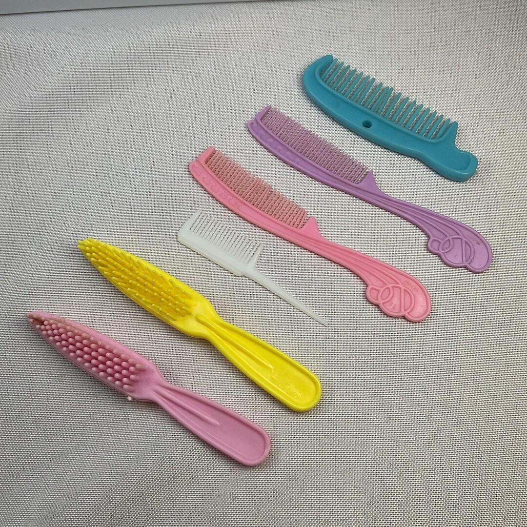 Vintage Barbie Doll Hair Brushes and Combs Assorted Lot 1980's Lot of 6 ...