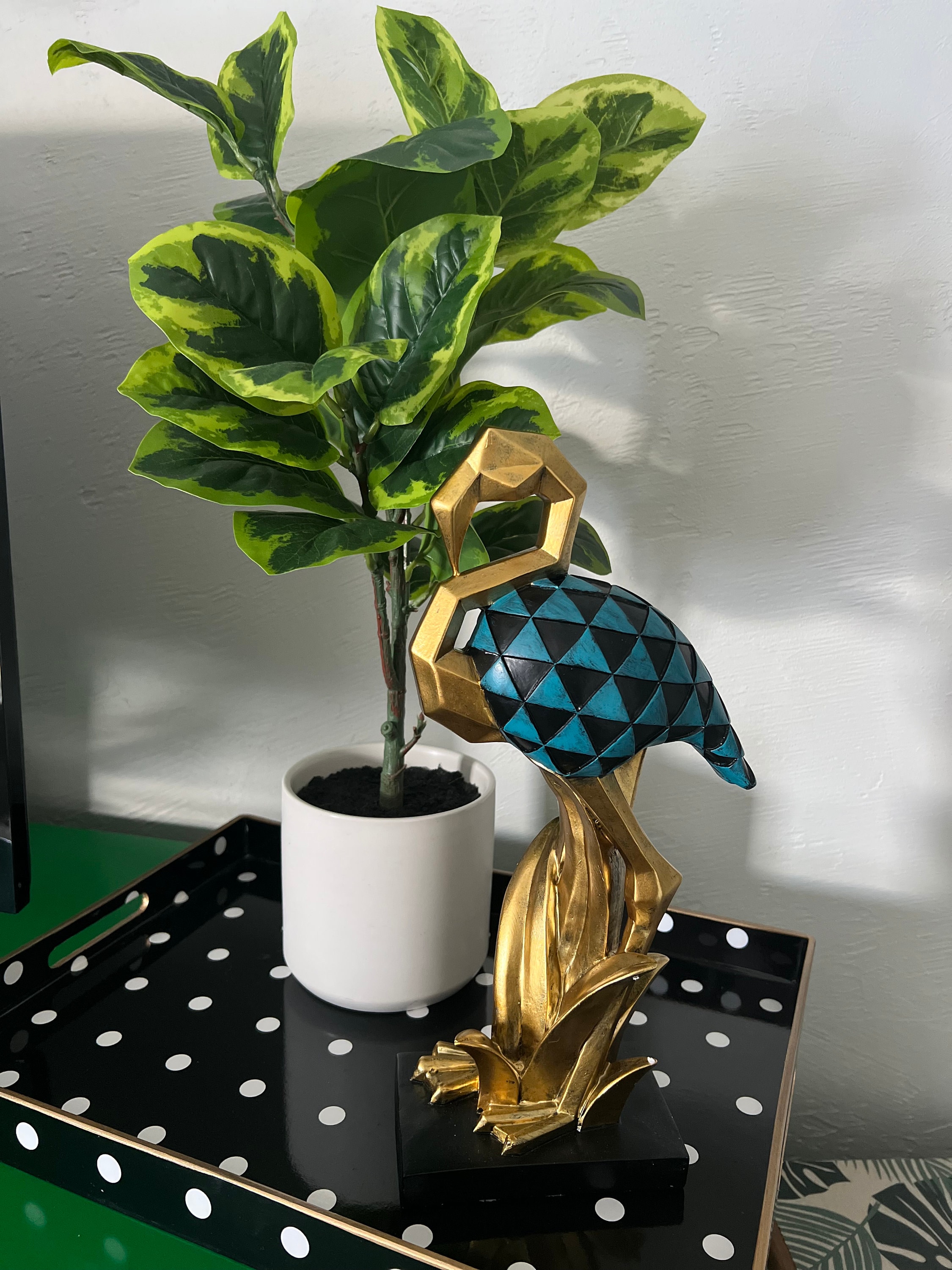 Flamingo Home Decor Coastal Shelf Decor Indoor Outdoor Resin, Modern ...