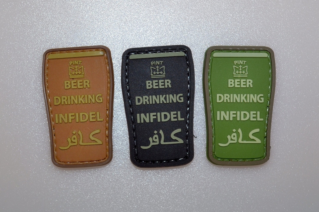 BEER DRINKING INFIDEL Pvc Patch Morale Funny Army Force Uniform Bag ...