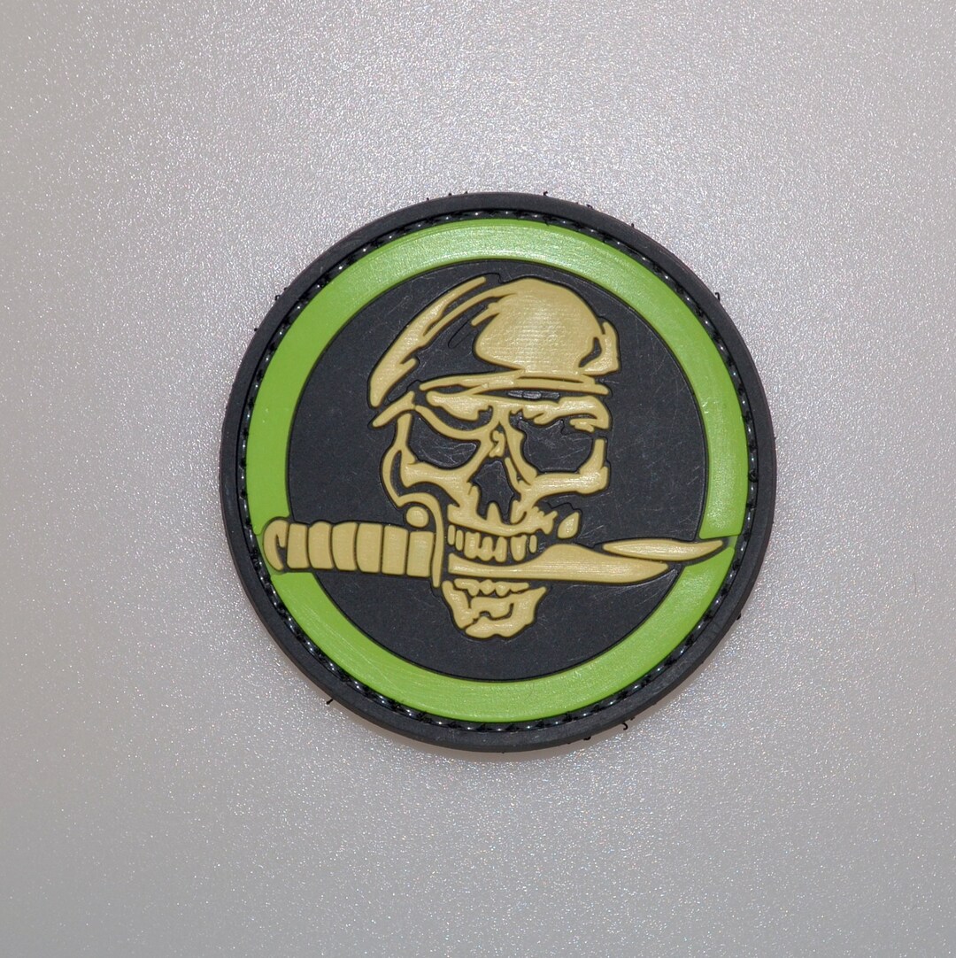 Special Forces Green Beret Ranger Knife Pvc Patch Morale Funny Army ...