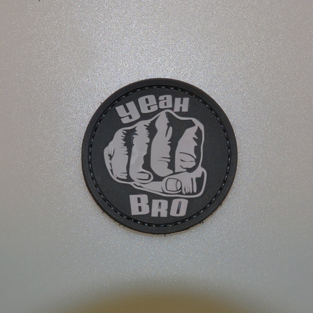 Fist Bump Yeah Bro Pvc Patch Morale Funny Army Force Uniform Bag Ifak ...