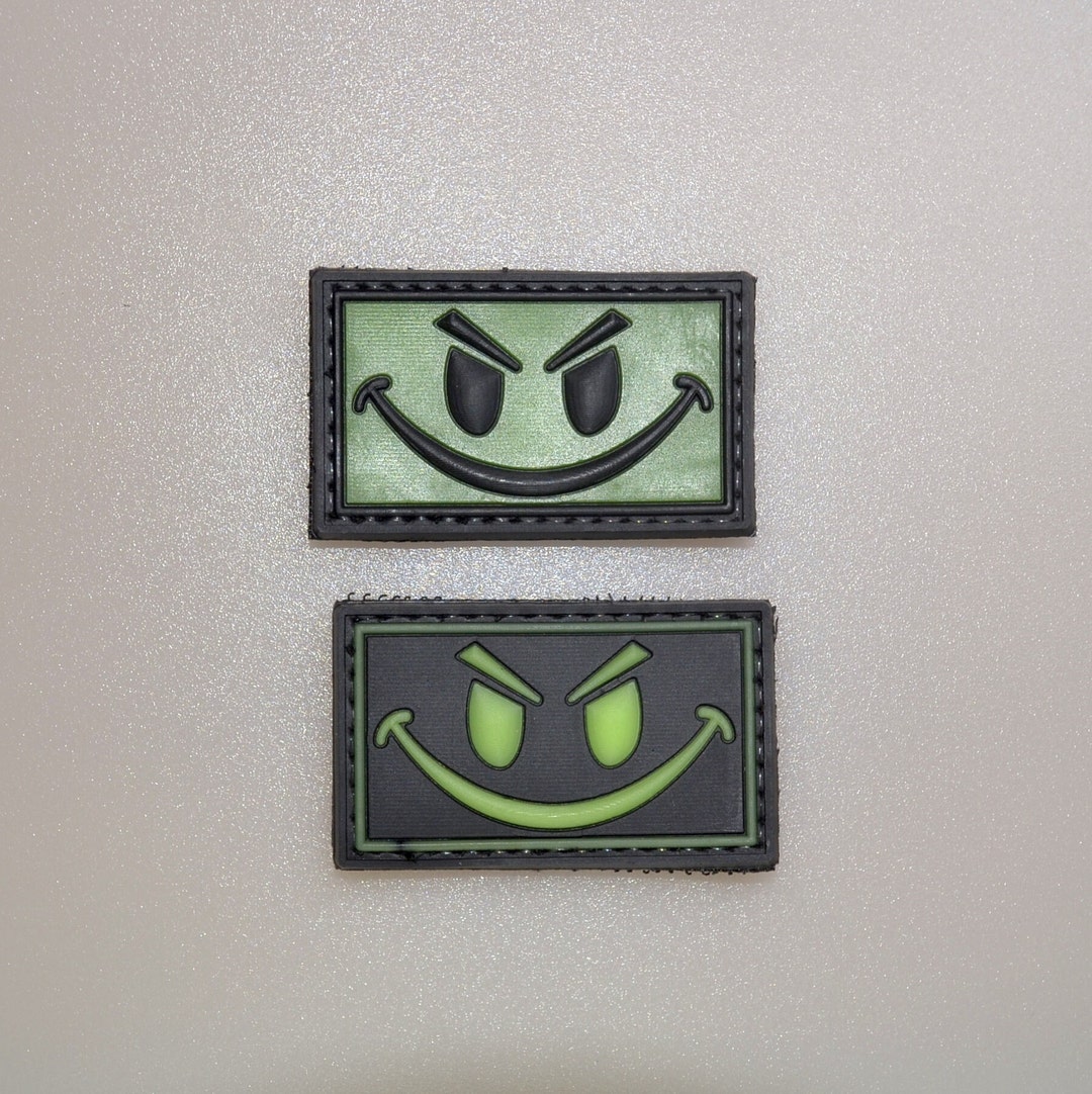 Pvc EVIL SMILE Patch Morale Army Force Uniform Bag Ifak Airsoft Rubber ...