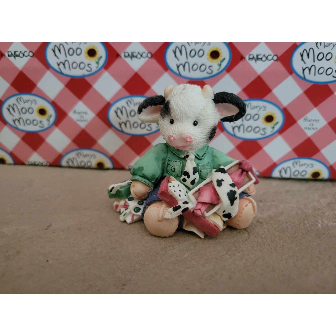Vintage Mary's Moo Moos 1995 good Moos-another Tie Cow Figurine With ...