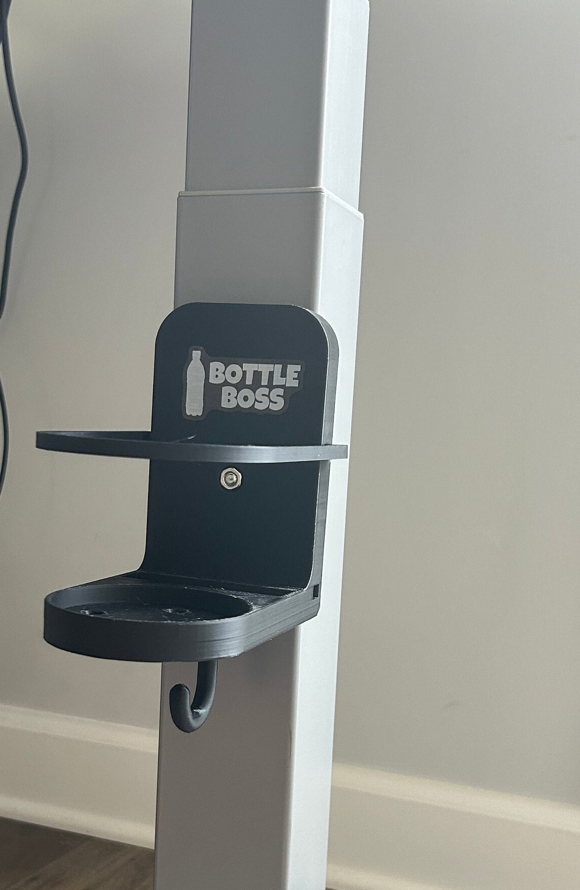 Bottle Boss Magnetic Water Bottle Holder. Attaches Magnetically to ...