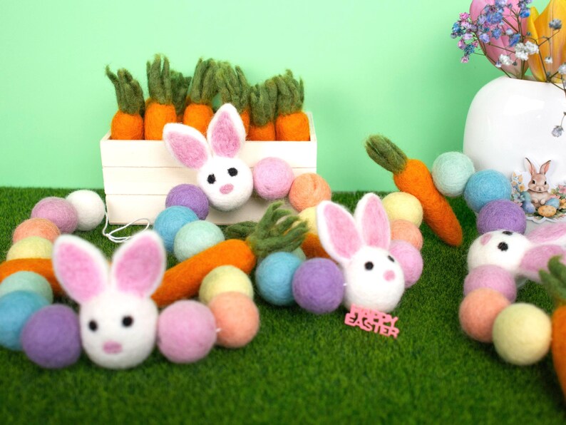 Felt Easter Garland With Bunnies, Carrots & Pastel Colored Felt Balls ...