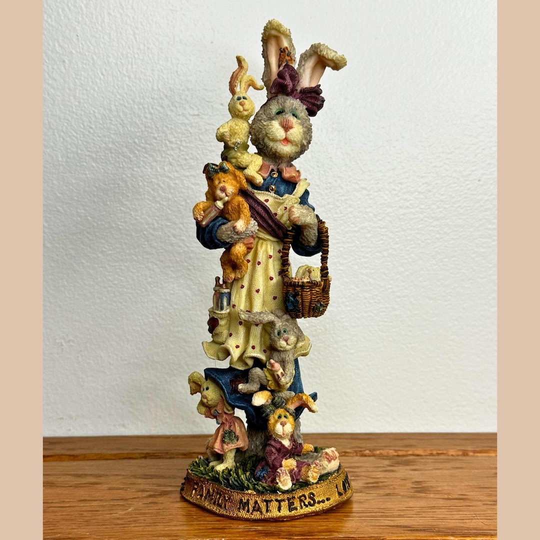 Vintage Boyd Bear Figurine Retired Resin Bunny Rabbit Home Decoration ...