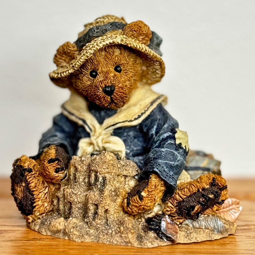 Vintage Boyd Bear Figurine Resin Teddy Bear Collector Home Decor Bear ...