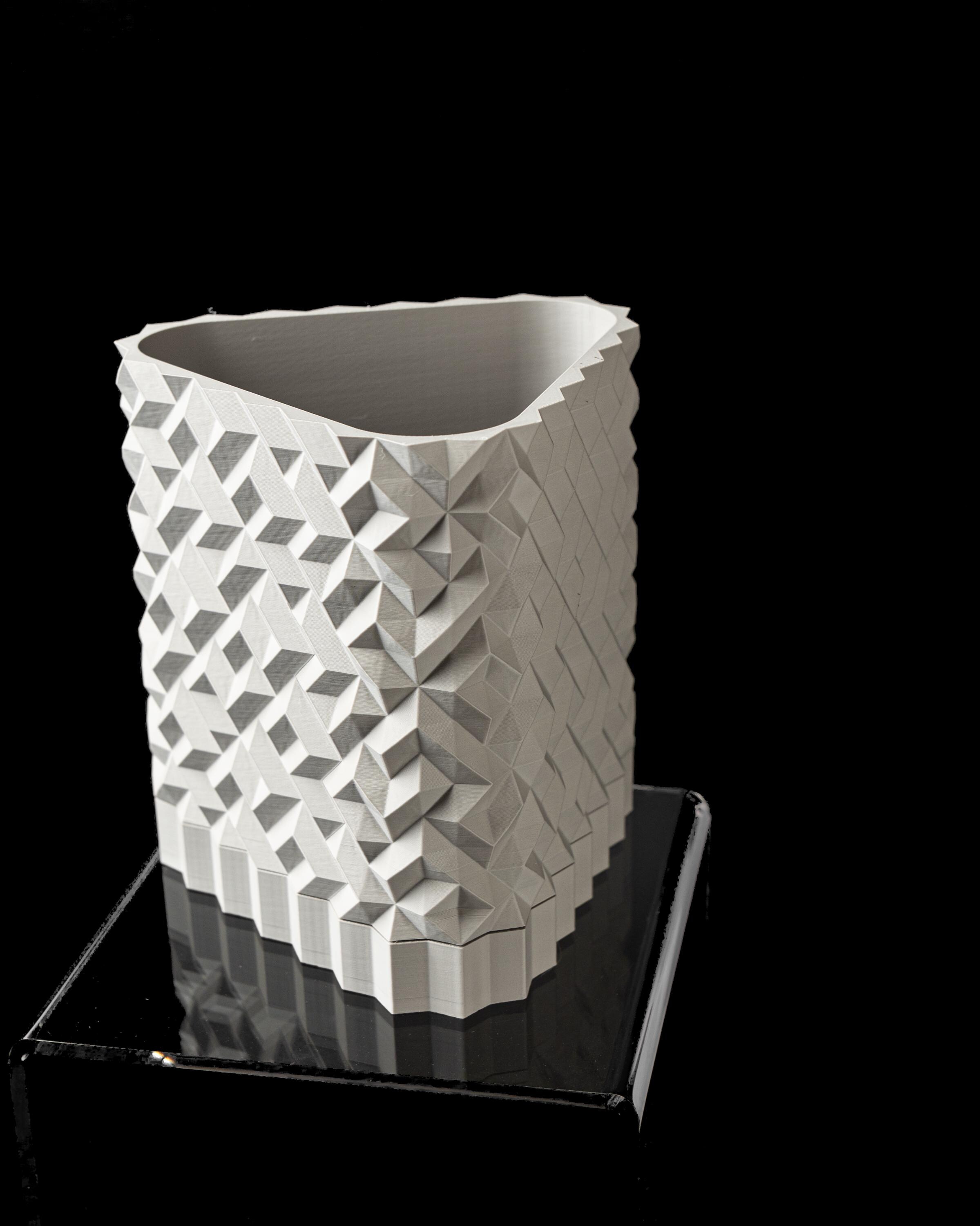 A "cobble" Triangular Planter | Modern 3D Made Planter | Custom Colors ...