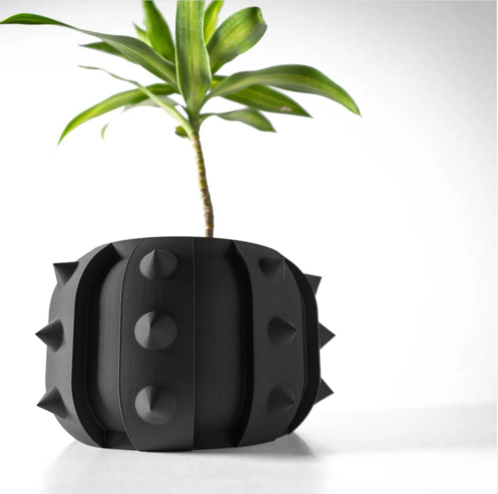 The "alver" Planter Pot | Modern Planter Pot | Large Planter ...