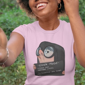 Funny Disney Edna Mode Runway Disney the Incredibles Retro T-shirt ...