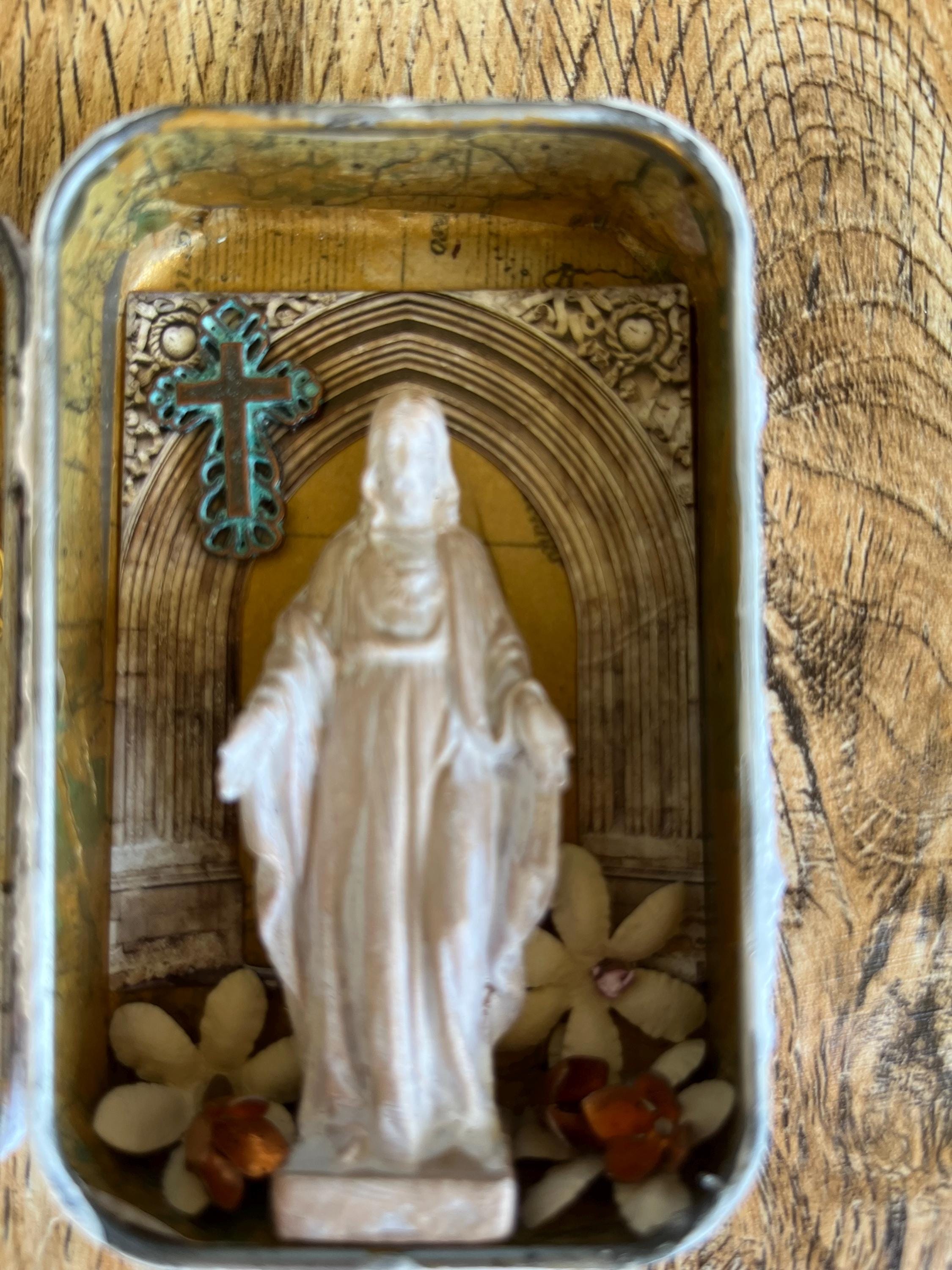 Pocket Prayer Shrine Holy Jesus Lord and Savior Praying Jesus, Altered ...