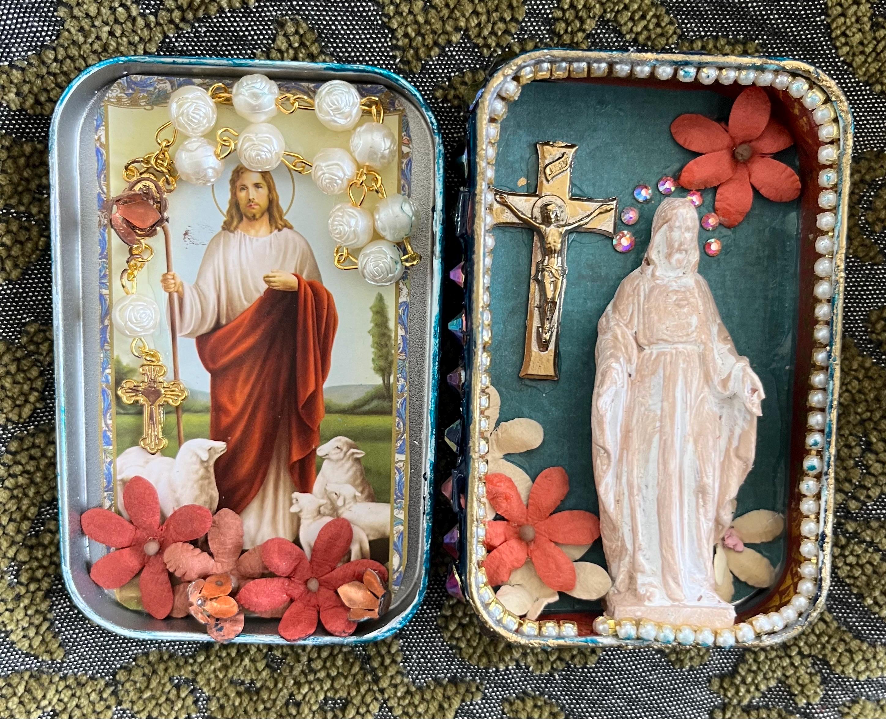 Pocket Prayer Shrine Holy Jesus Lord and Savior Praying Jesus, Altered ...