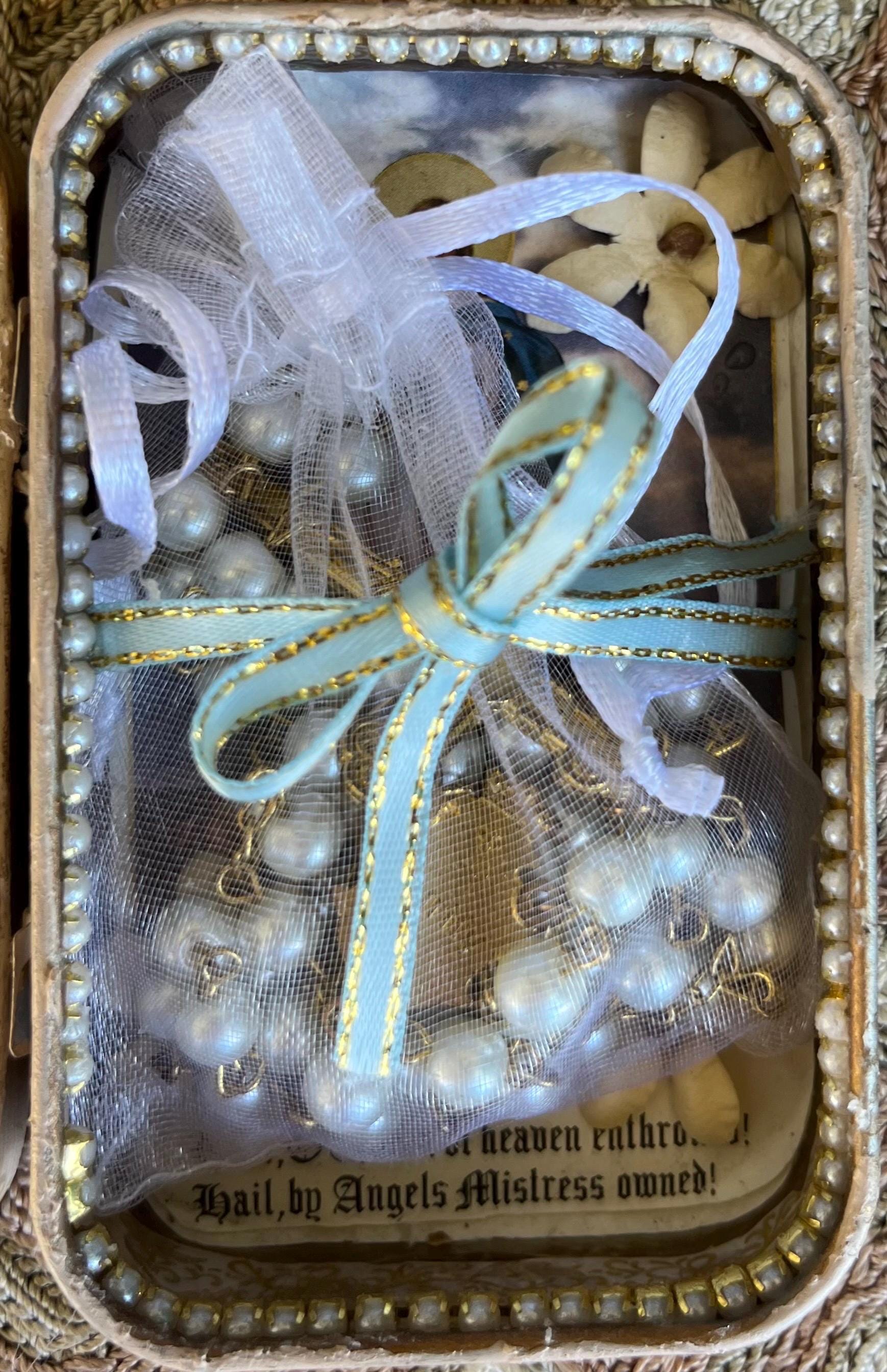 Pocket Prayer Shrine Holy Jesus Lord and Savior Praying Jesus, Altered ...