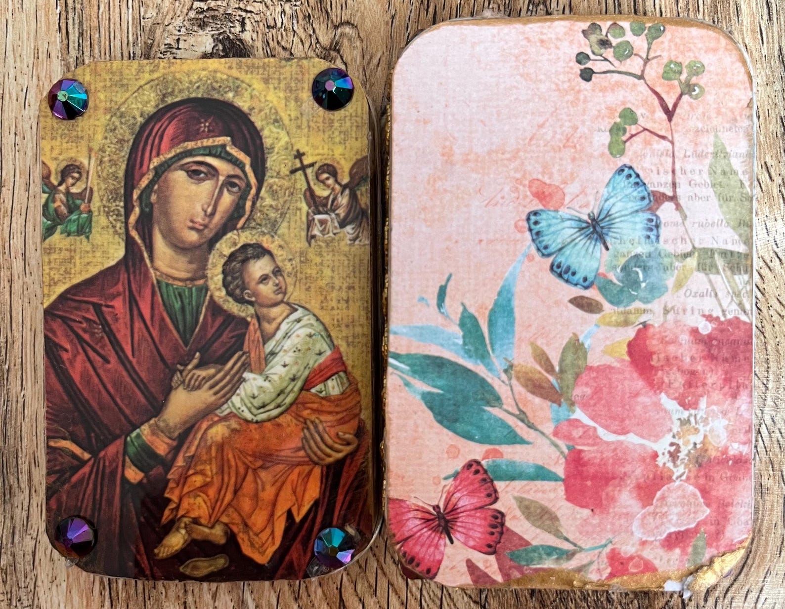 Pocket Prayer Shrine Holy Mother the Virgin Mary, Altered Altoid Tin ...