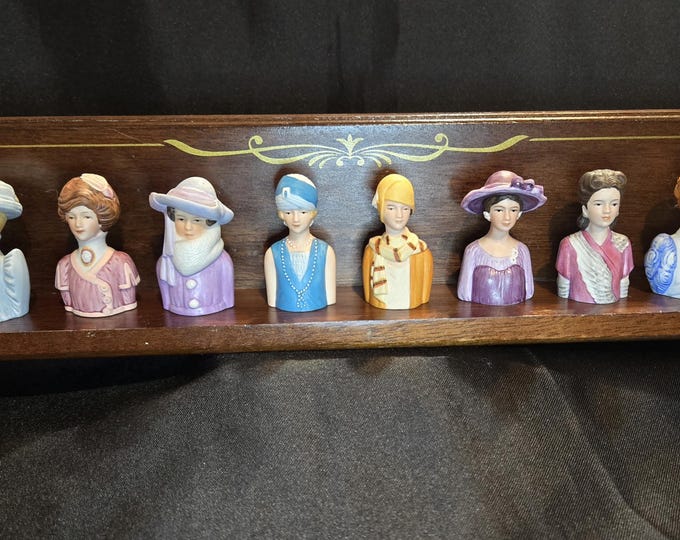 Avon Fashion Silhouettes Thimble Collection of 8 With Hanging Stand ...