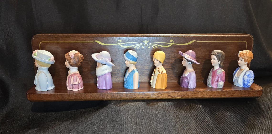 Avon Fashion Silhouettes Thimble Collection of 8 With Hanging Stand ...