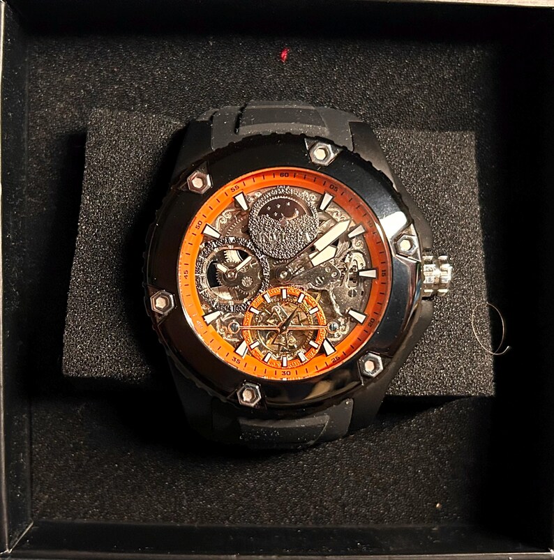 NEW INVICTA AKULA Automatic Watch With Black Stainless Steel Casing ...