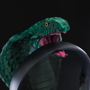 King Cobra Headphone Holder - Etsy