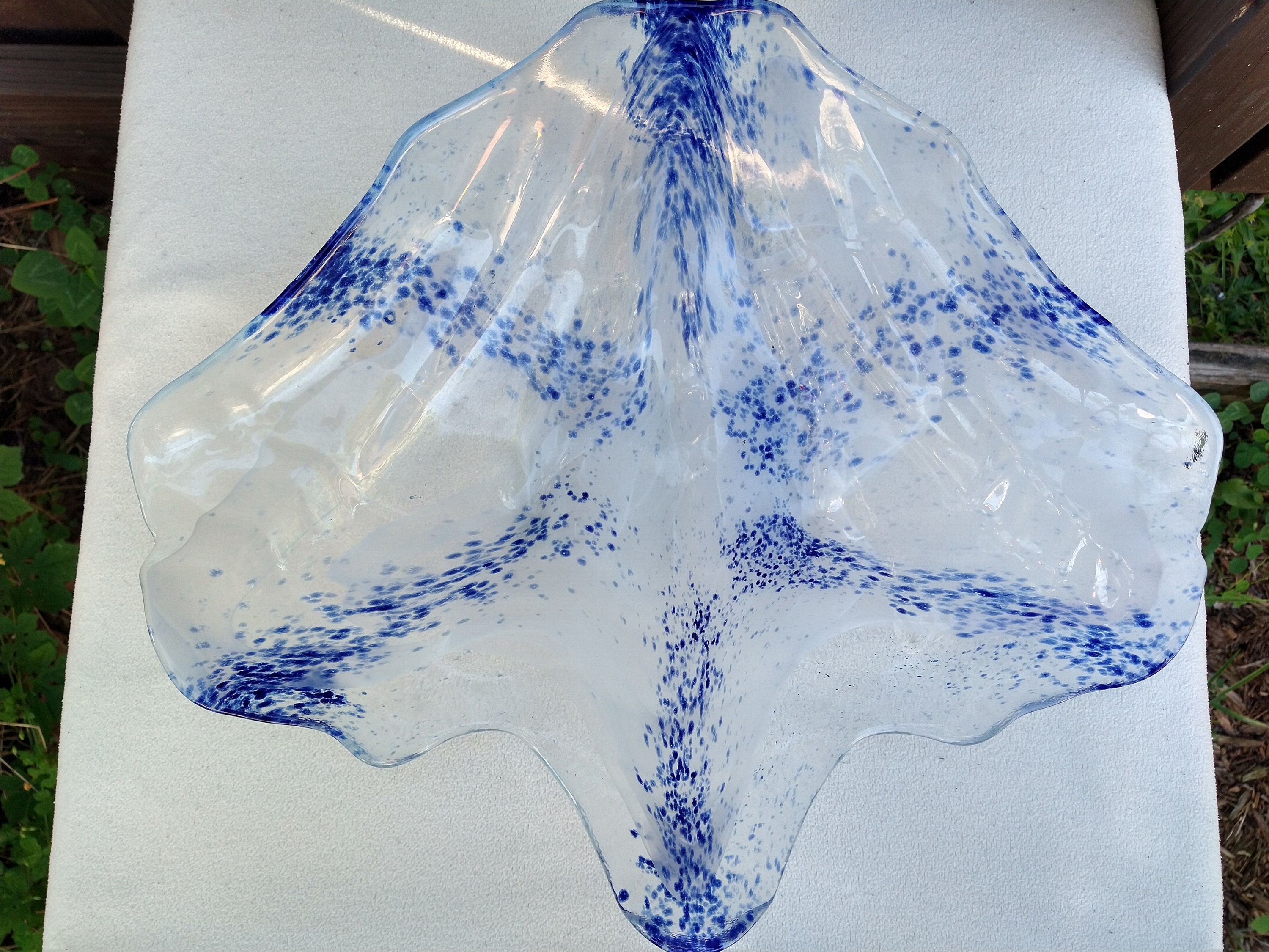 Art Glass Clam Shell Shaped Center Piece Bowl - Etsy