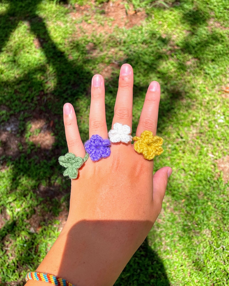 Crochet Flower Ring PATTERN, Crochet Rings - Etsy