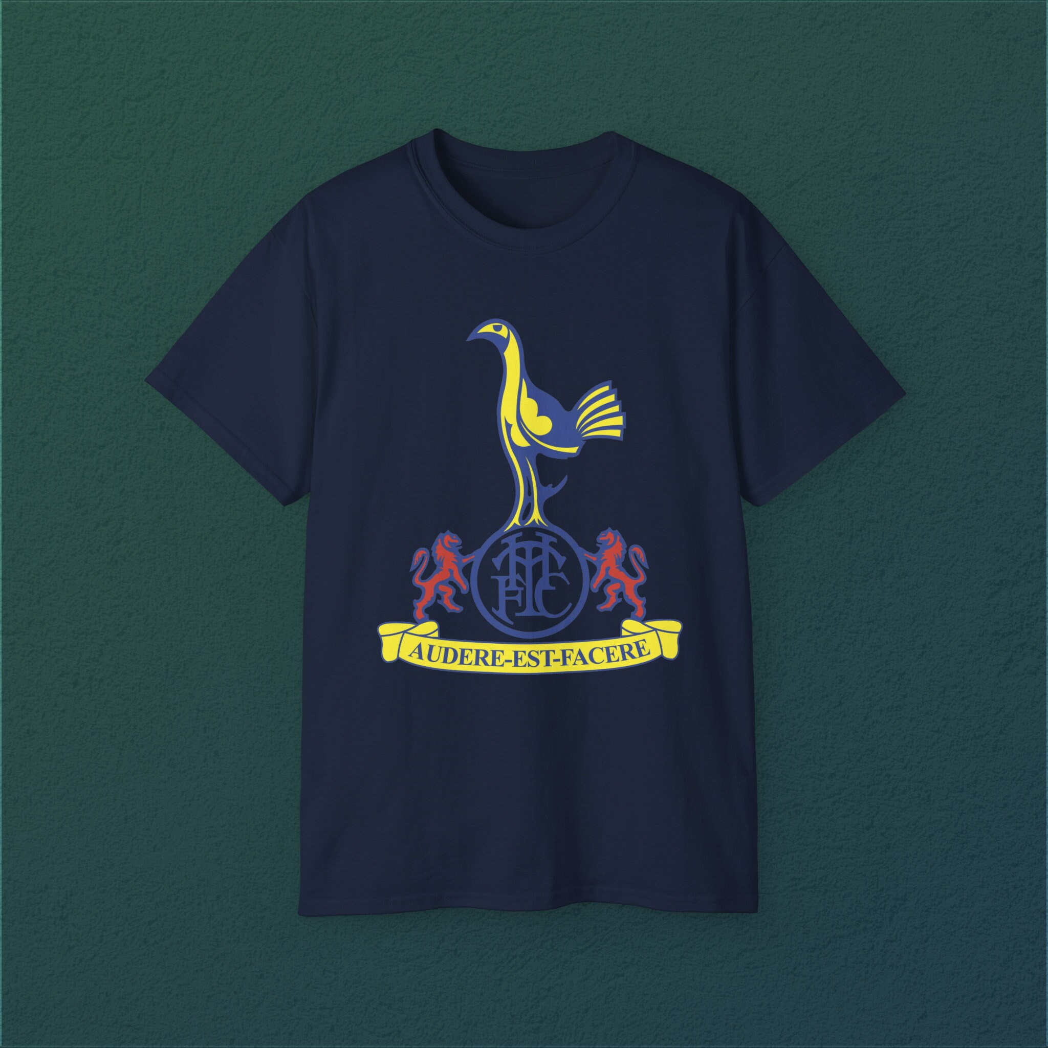 Tottenham Hotspur Vintage Logo T Shirt, Aesthetic Sports Wear ...