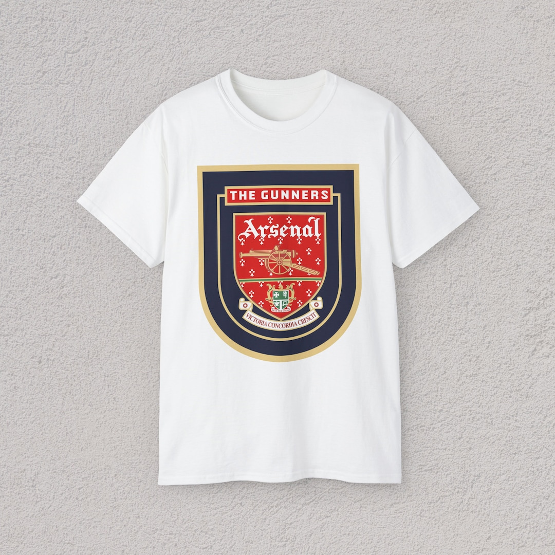 Arsenal Retro-vintage Logo Fan T-shirt, Arsenal Football / Soccer Tee ...