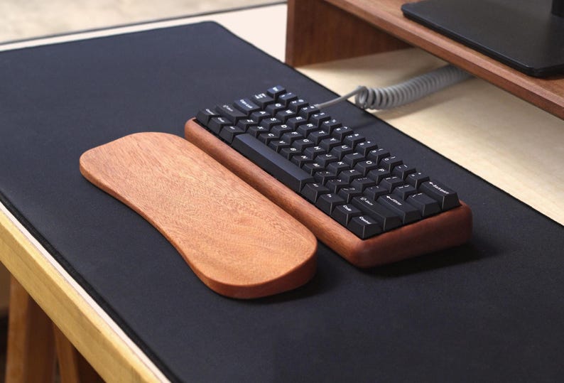 Handmade Wood Mechanical Keyboard Case: 60% Keyboard Case, Wrist Rest ...