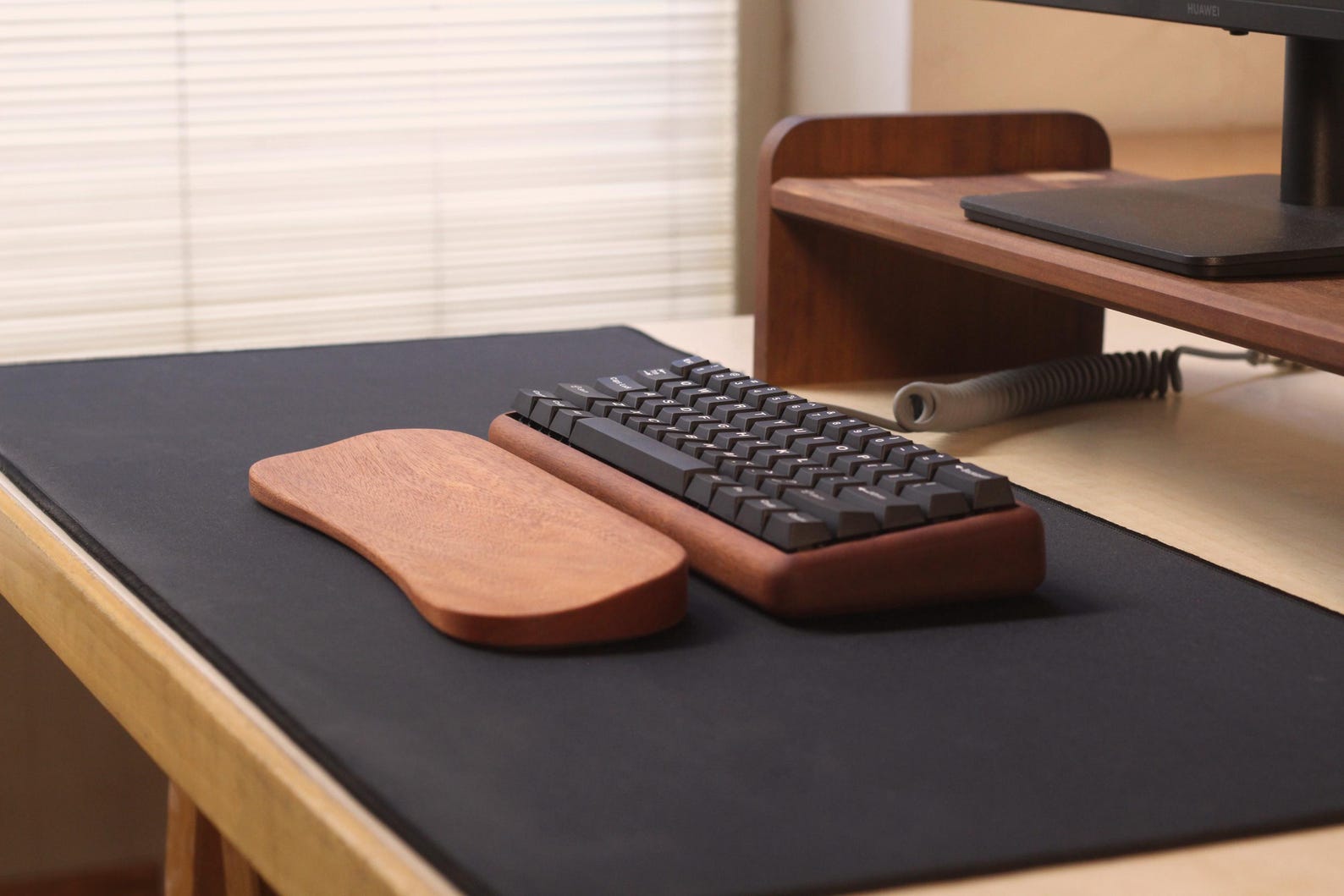 Handmade Wood Mechanical Keyboard Case: 60% Keyboard Case, Wrist Rest ...