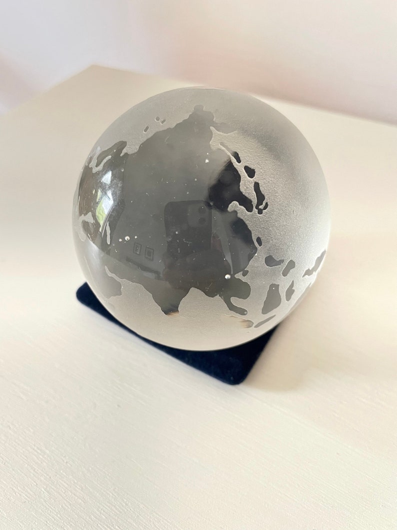 World Globe, Globe, Paperweight, World Map, Glass Paperweight - Etsy UK