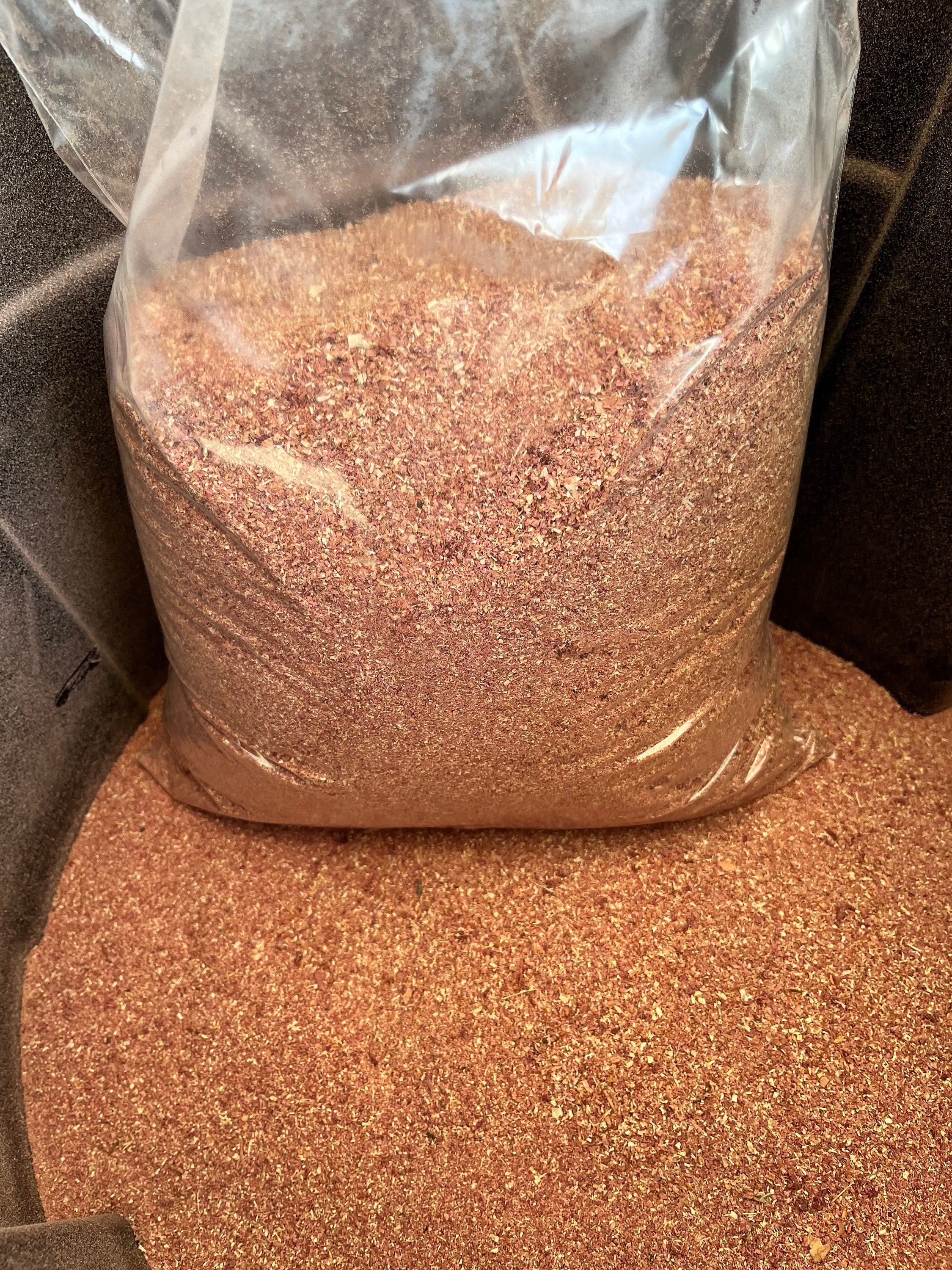 Organic Red Cedar Sawdust, Multiple Volumes Available - Etsy