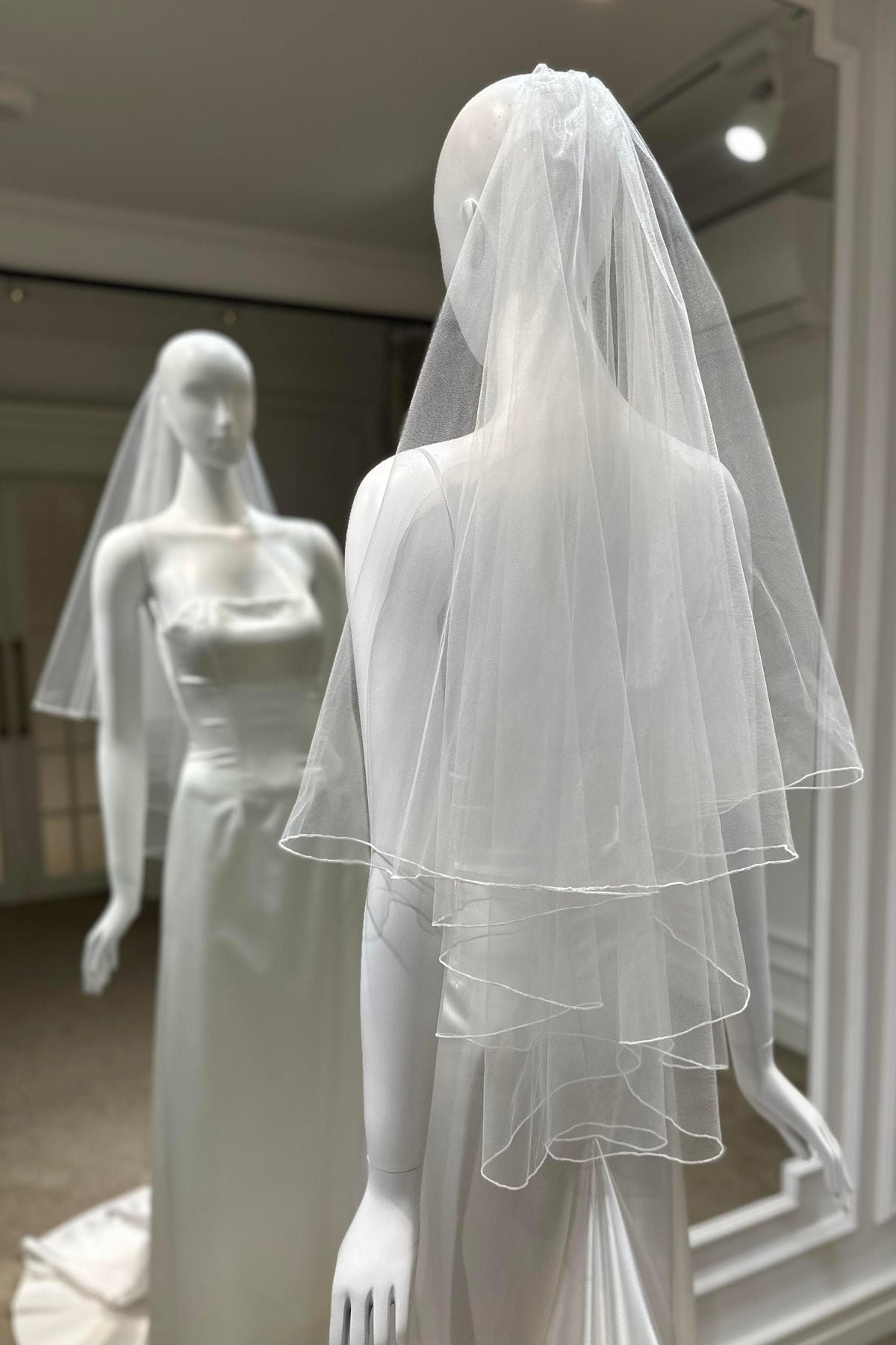 Two Tier Off-white Bridal Veil Cut Edge Veil Simple Wedding Veil for ...