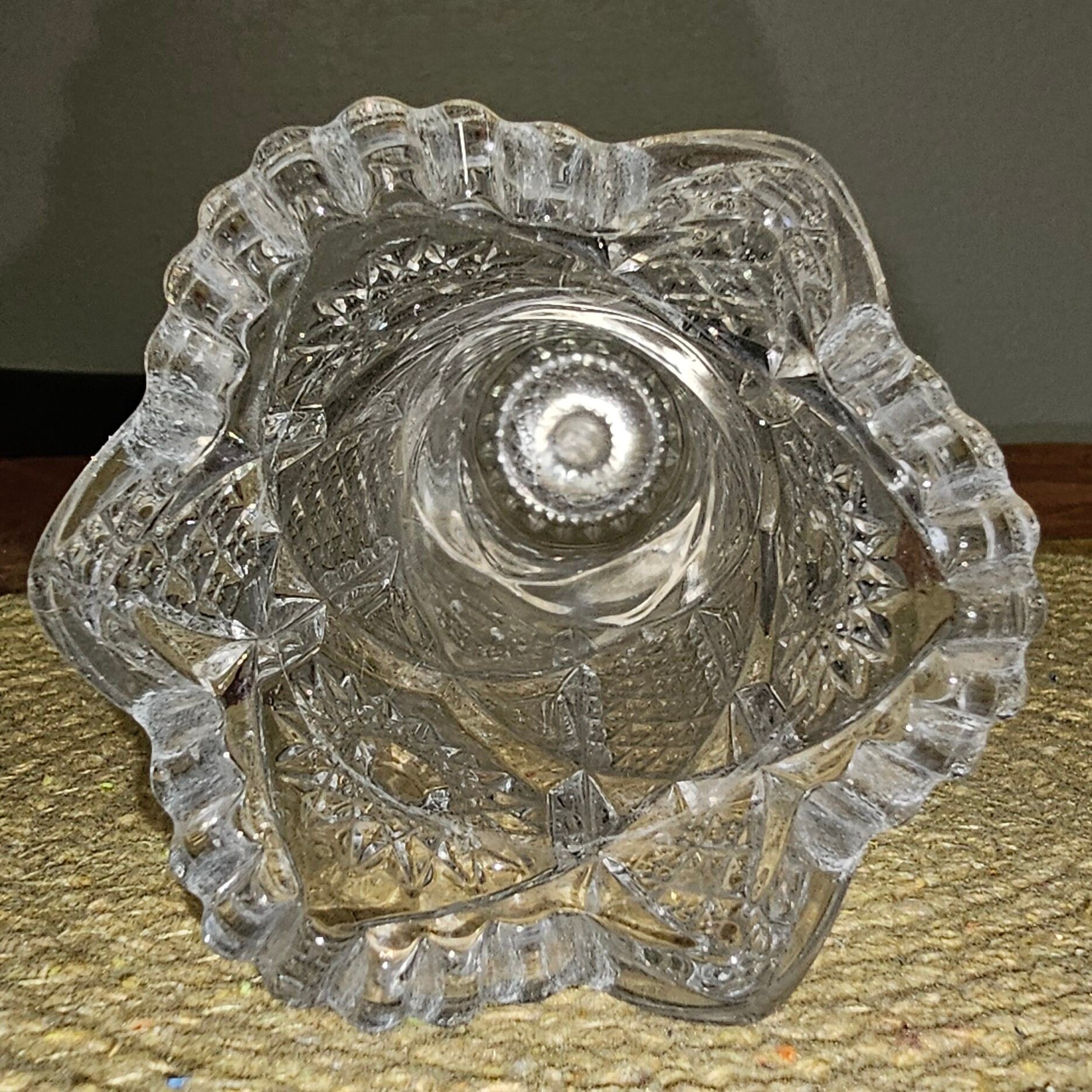 EAPG Pattern Glass Vase Carnival Does Glow Uranium Magnesium Solid and ...