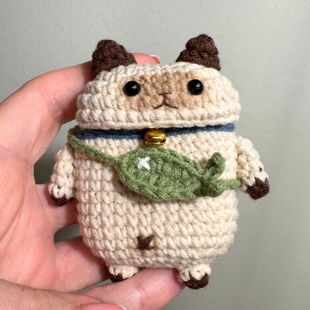 Crochet Cat AirPod Case | Cute Black White Plush Cat Handmade Airpods ...